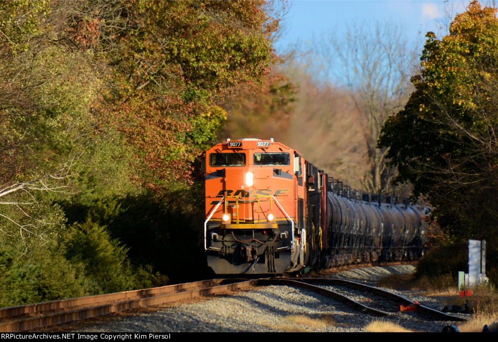 BNSF 9077 NS Train 67Z Ethanol Empties